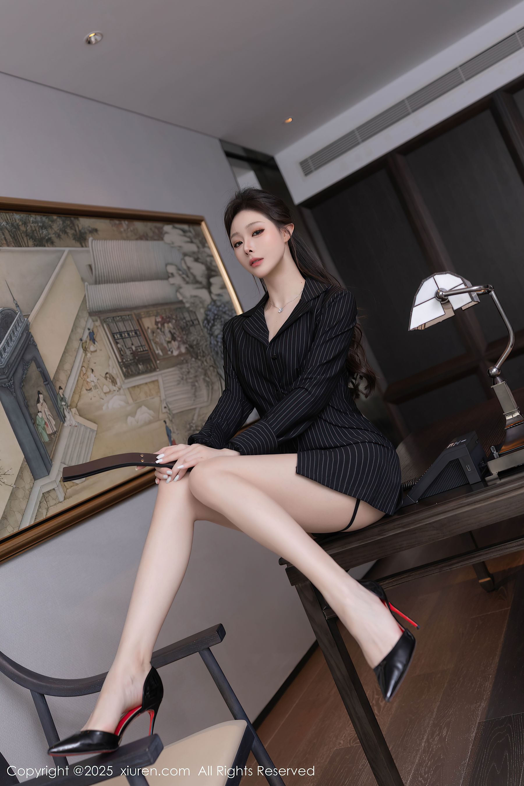 [秀人XiuRen] 2025.06.20 No.10446 小逗逗 - 爱思美女